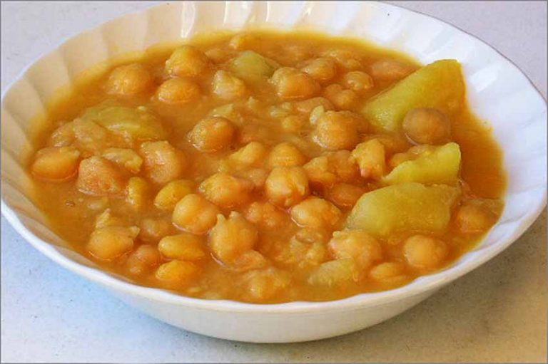 Garbanzos con patatas ⋆ Cocina para Torpes